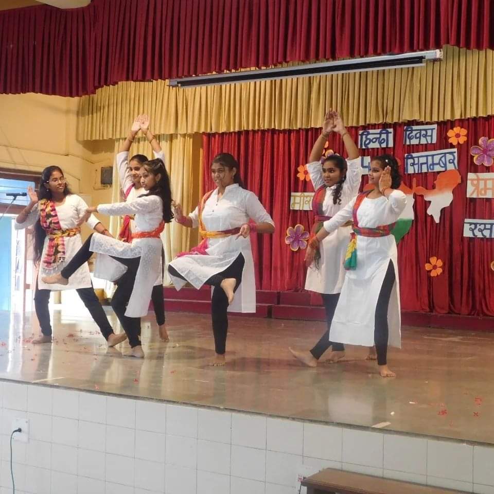 Hindi Divas - Mount Carmel High School - AhmedabadMount Carmel High ...